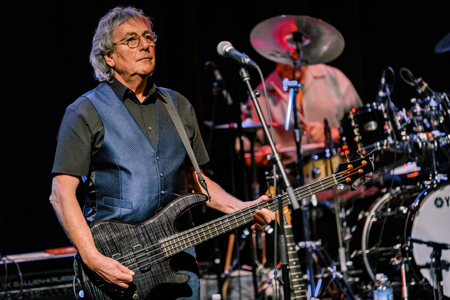 RELATED BANDS AND ARTISTS